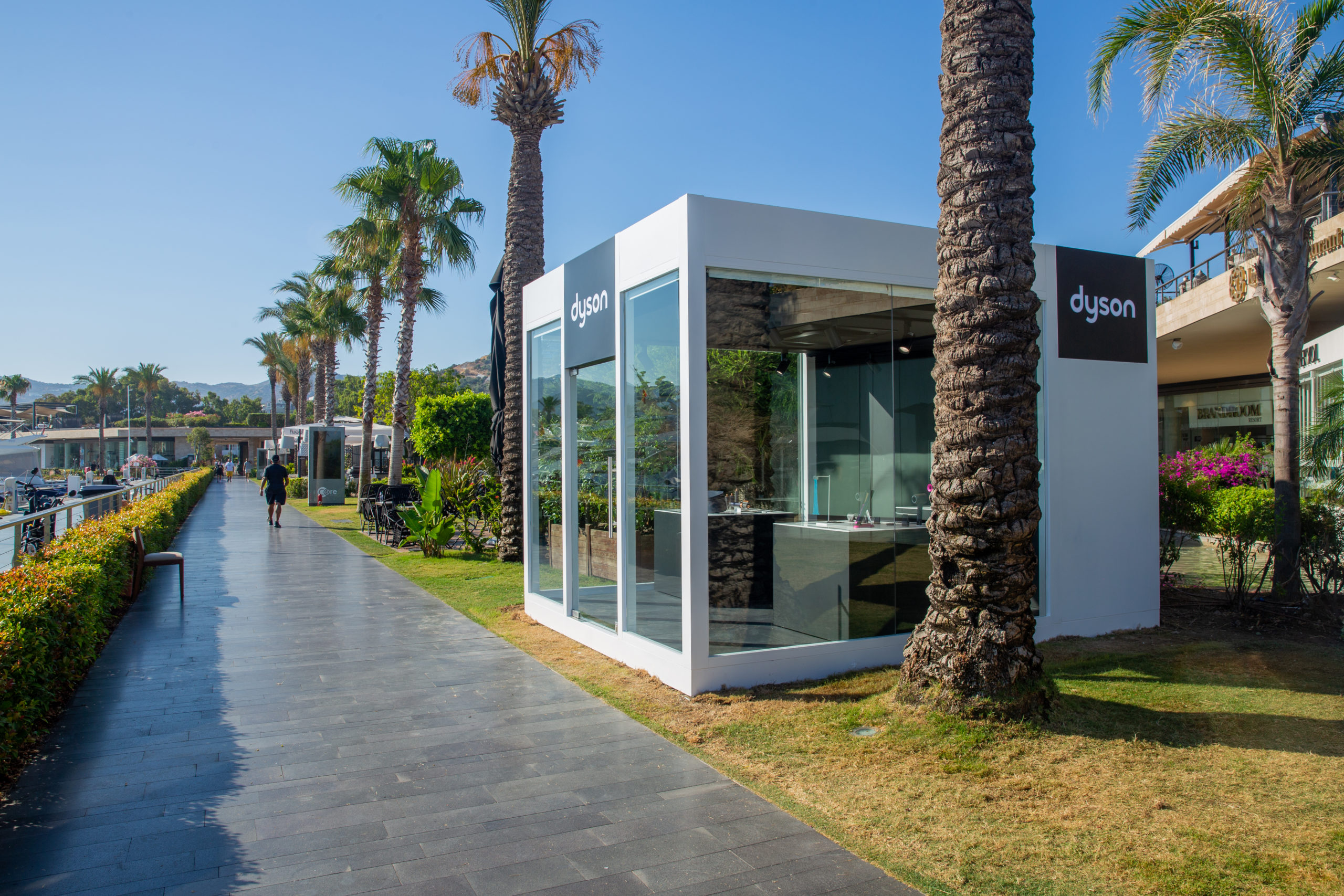 Dyson, Yalıkavak Marina’da ilk pop-up satış noktasını açtı | Dağıtım ...